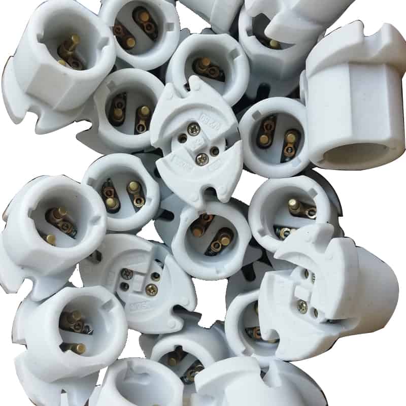 What is the Difference Between B22 and E27 Power Sockets?